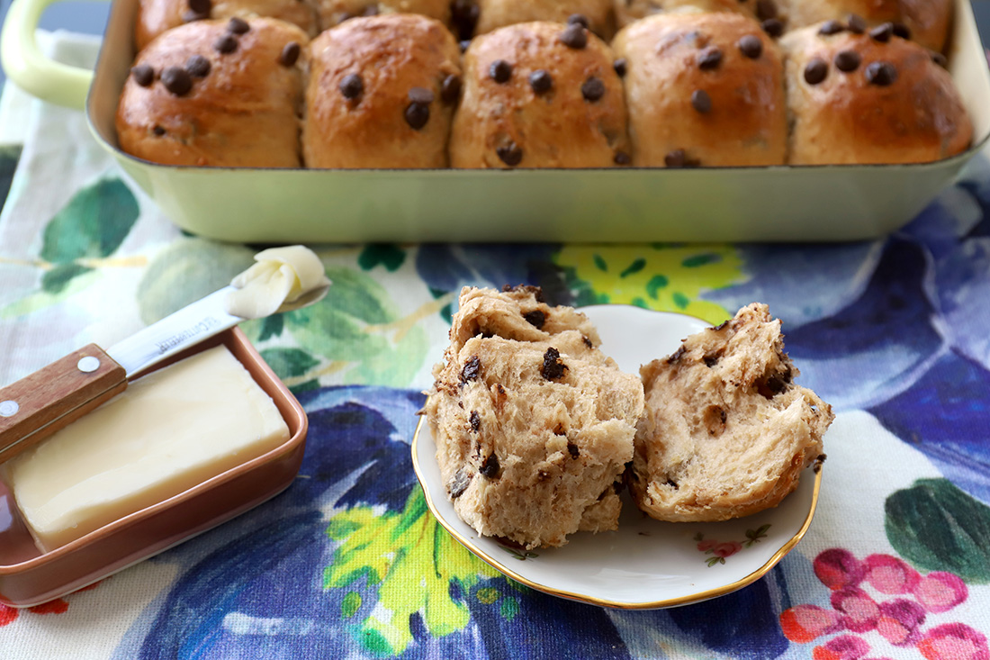 choc_buns_09 - אז מה את עושה כל היום?